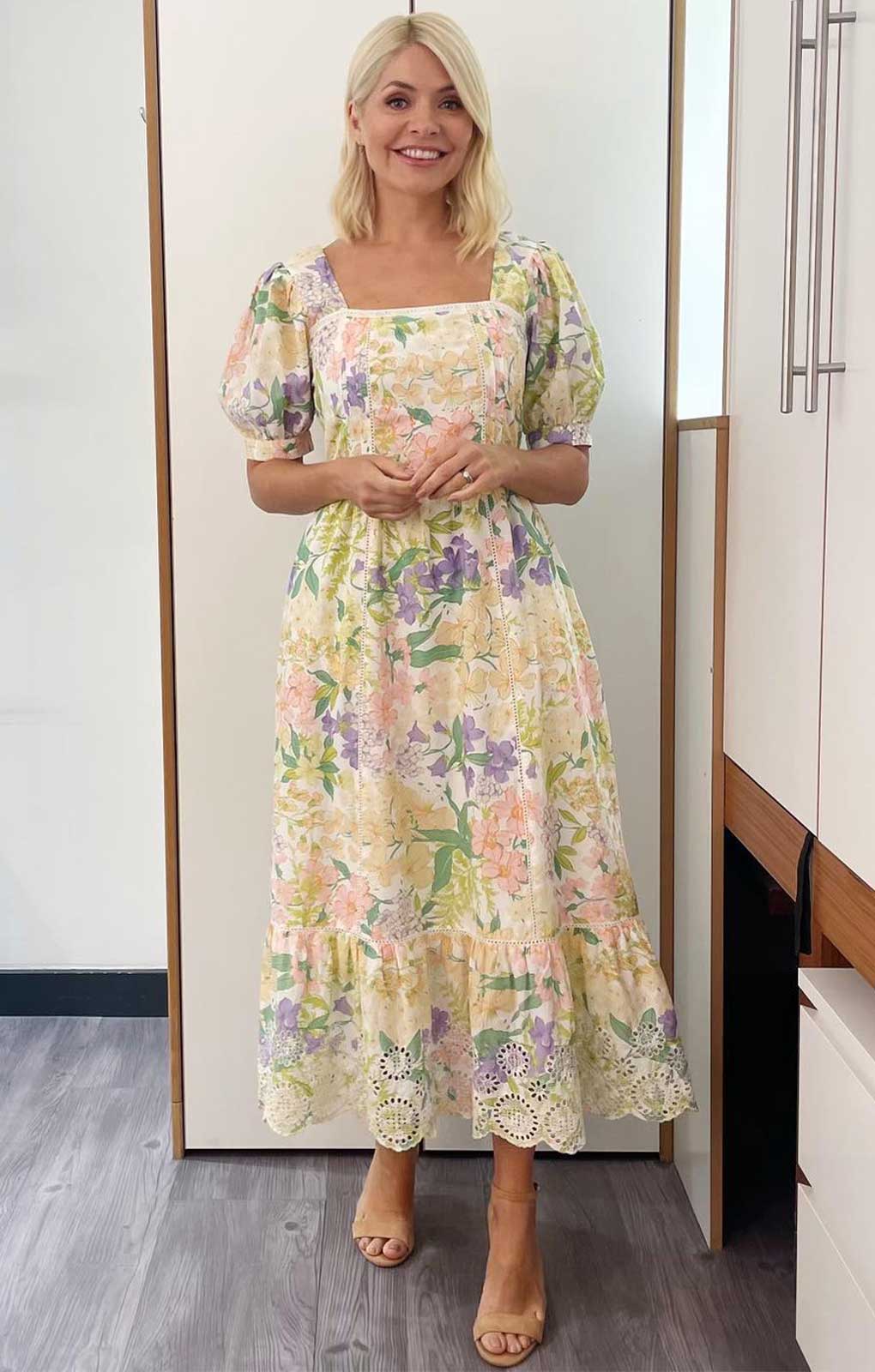 Rent Nobody s Child Floral Isla Midi Dress Hirestreet